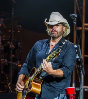 Toby Keith passes away at age 62 - Onstage Magazine.com
