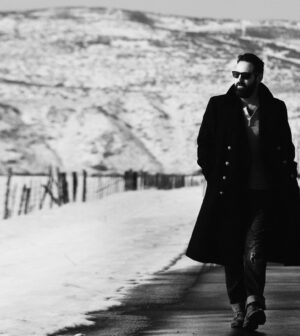 Veteran singer/songwriter Josh Kelley reflects on his personal life and ...