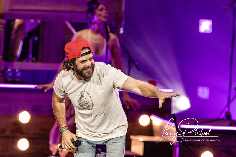 Thomas Rhett’s Electric Night at Ruoff Music Center: A Celebration of ...